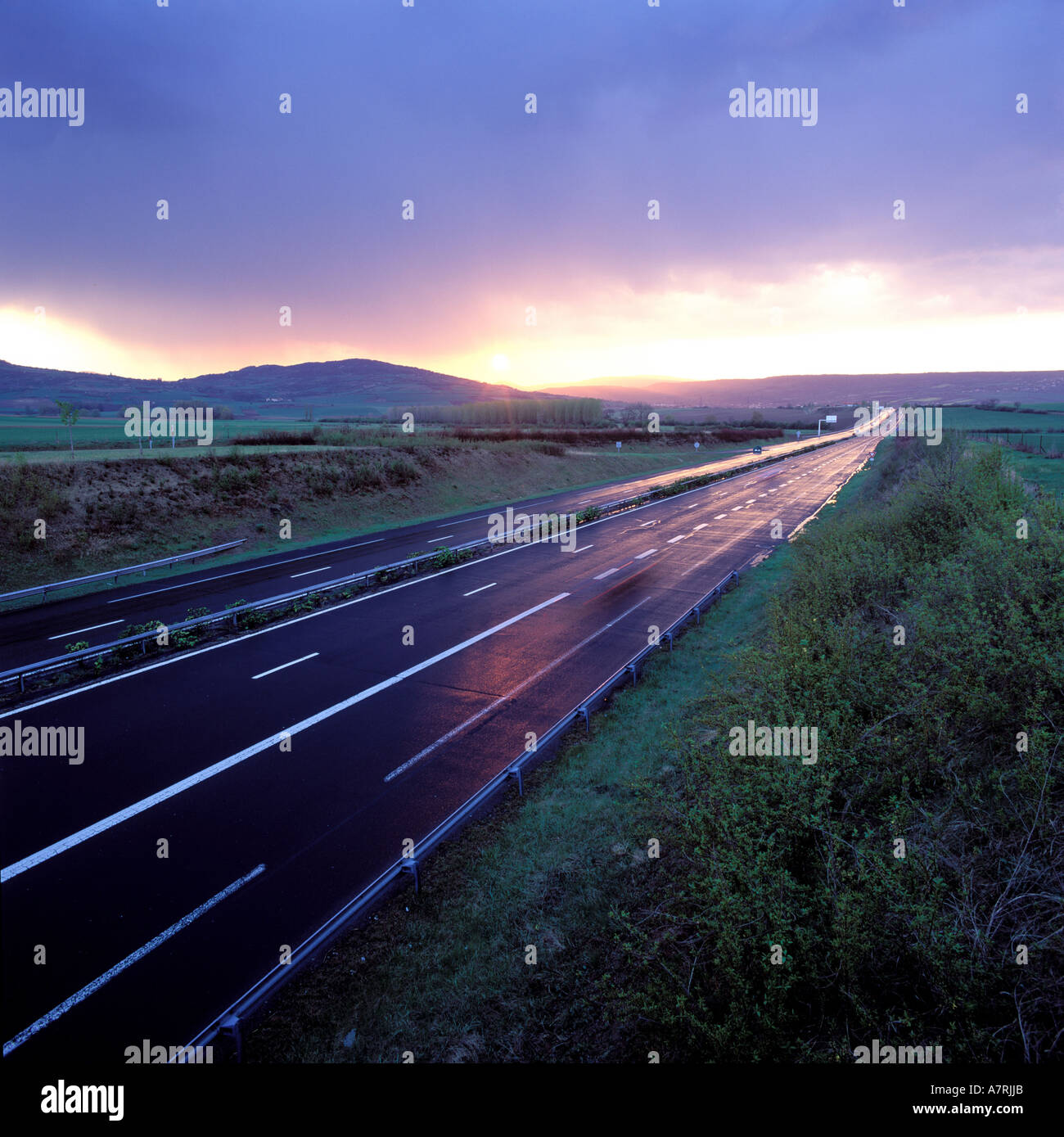 Highway a75 near issoire hi-res stock photography and images - Alamy