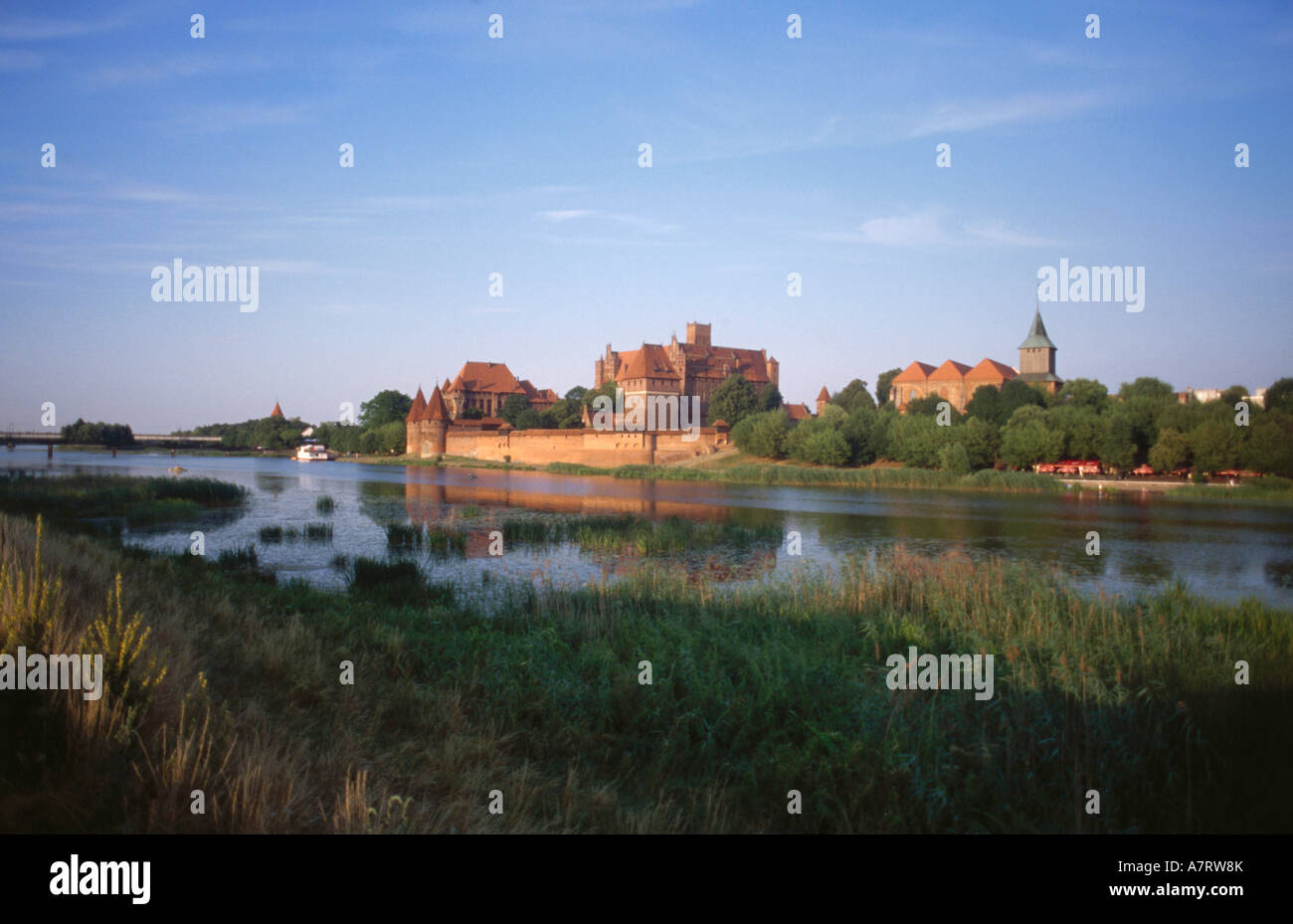 Pictorial representation castle hi-res stock photography and images - Alamy