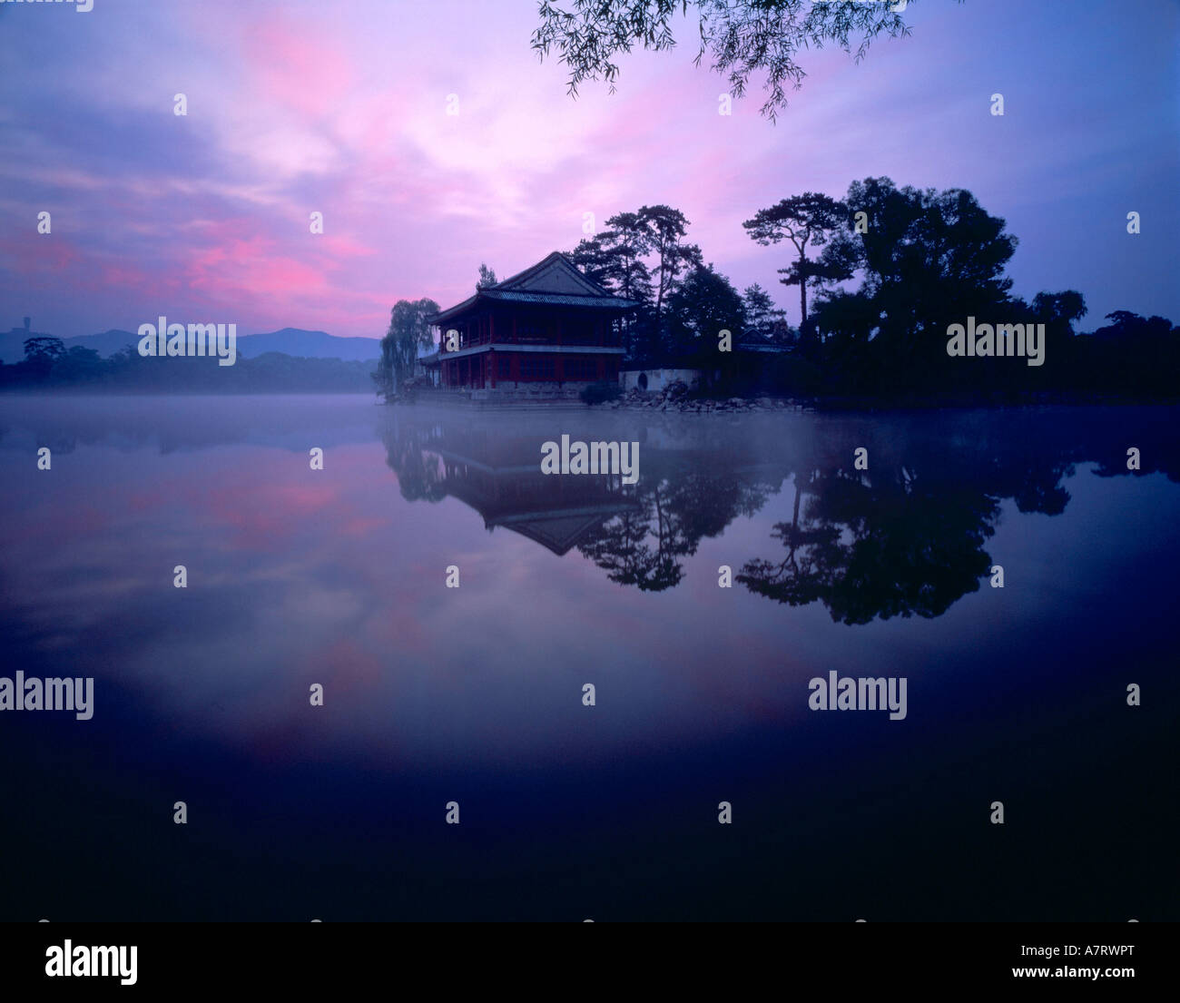 Bishu hi-res stock photography and images - Alamy