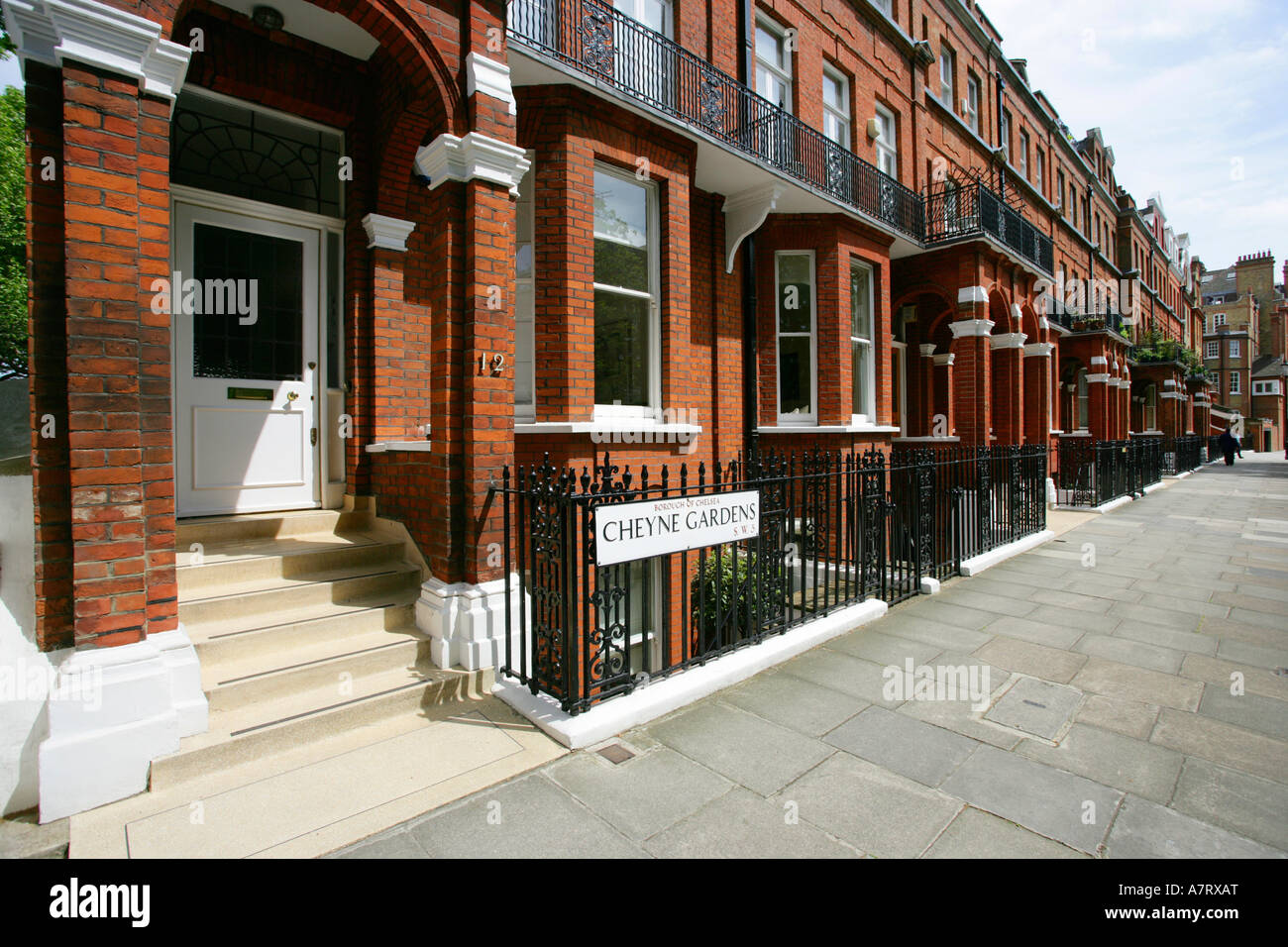 Facade of buildings, Chelsea, London, England Stock Photo - Alamy