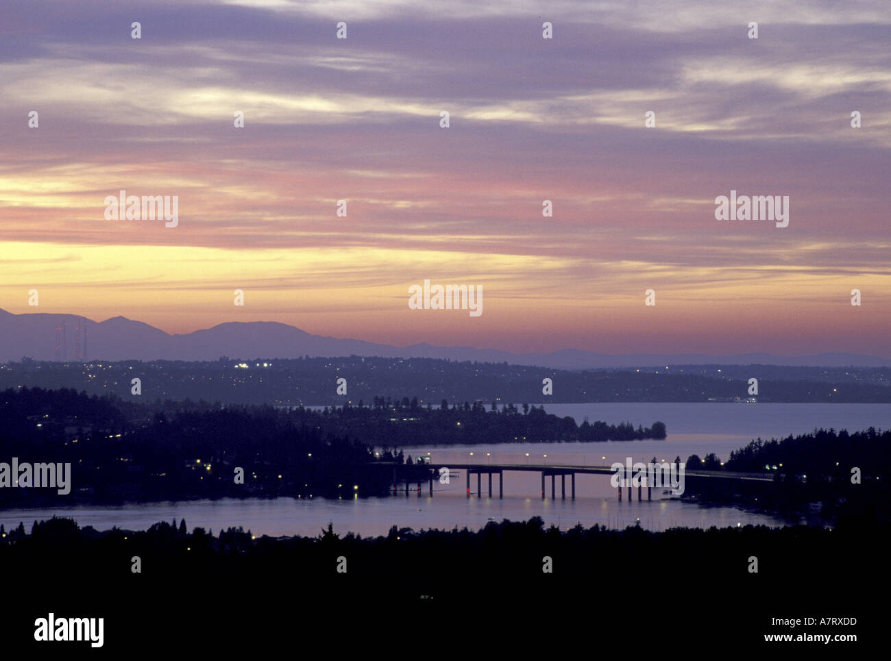 USA, WA, Seattle, Dusk view of Lake Washington from Bellevue ...