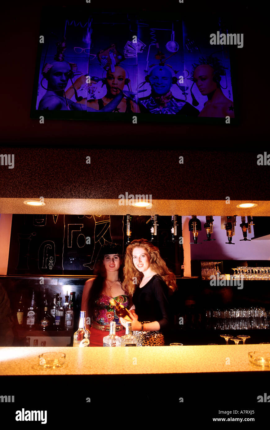 Johannesburg south africa night club hi-res stock photography and ...