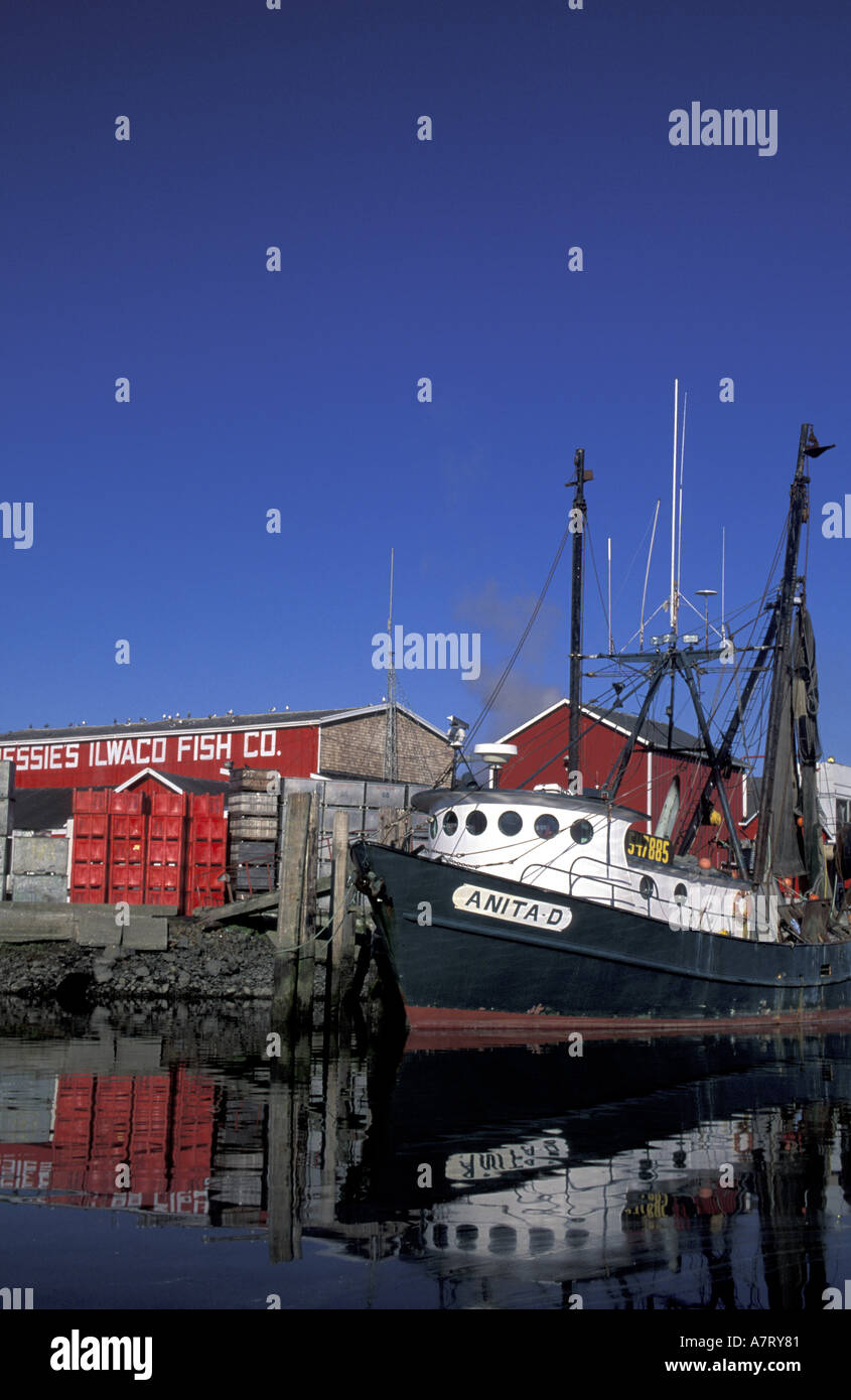 Fishing boat ilwaco washington hi-res stock photography and images - Alamy