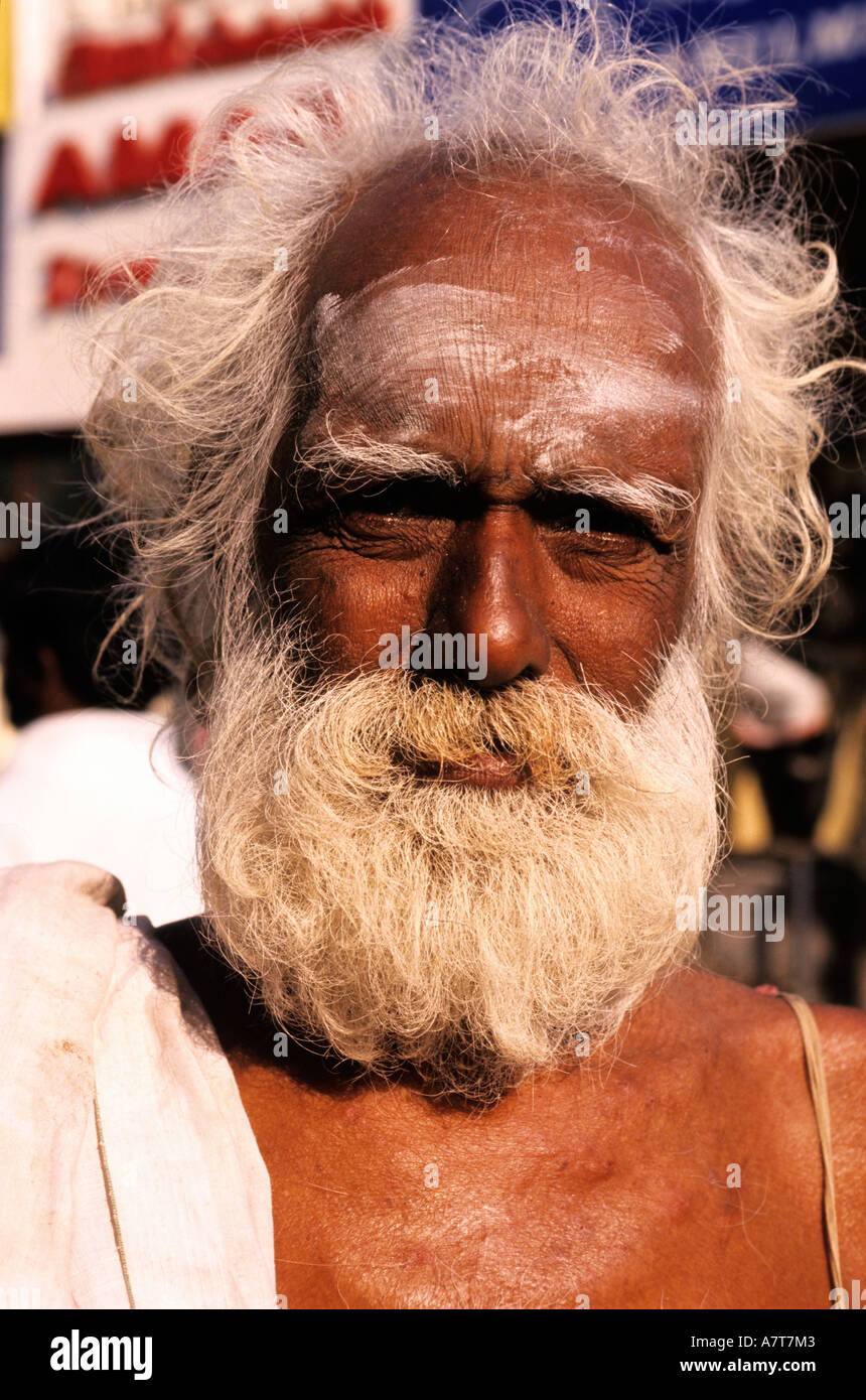 India, Tamil Nadu State, Tiruchirappalli (Trichy), a Hindu believer ...