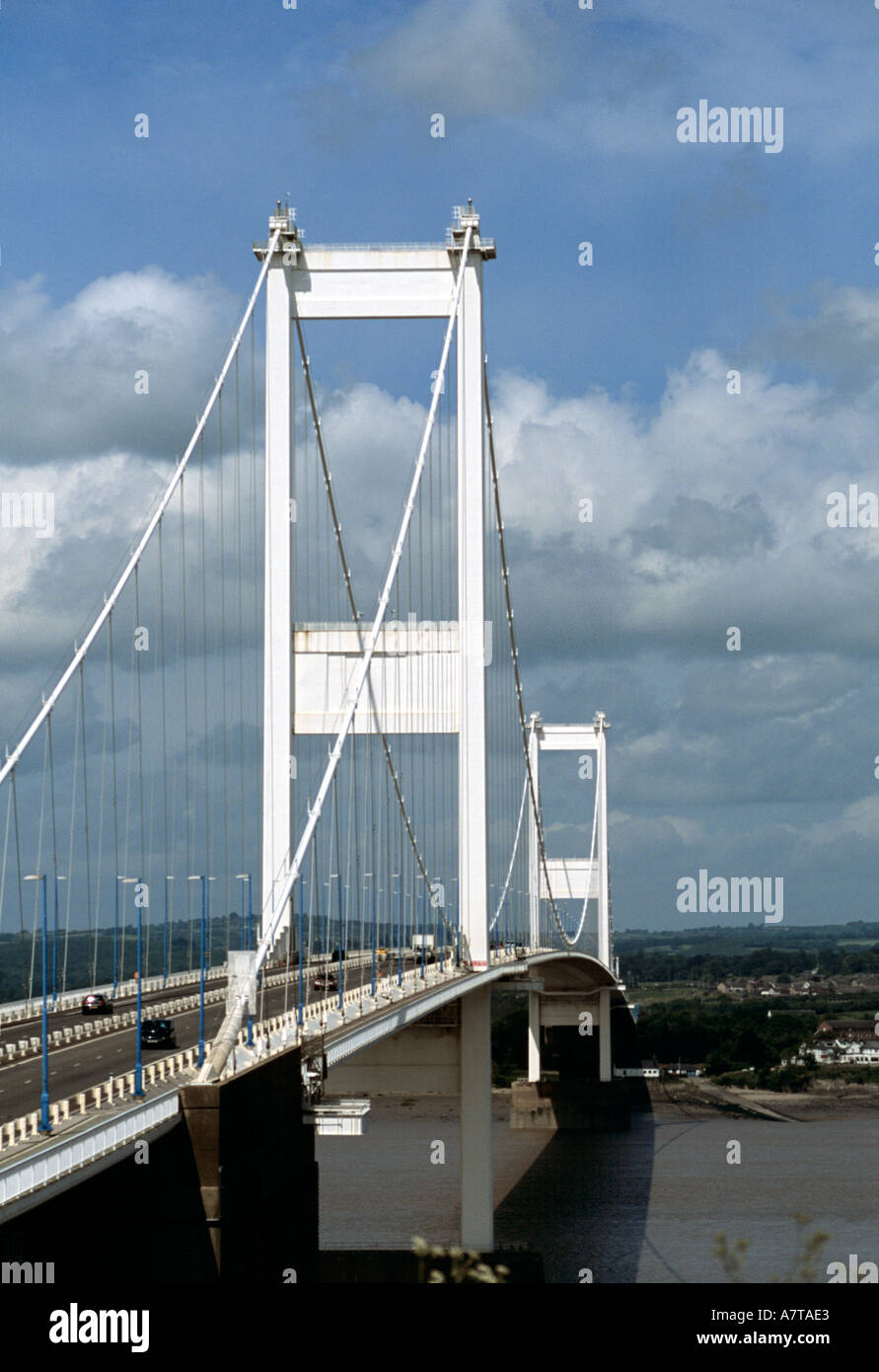 Severn bridge 1966 hi-res stock photography and images - Alamy