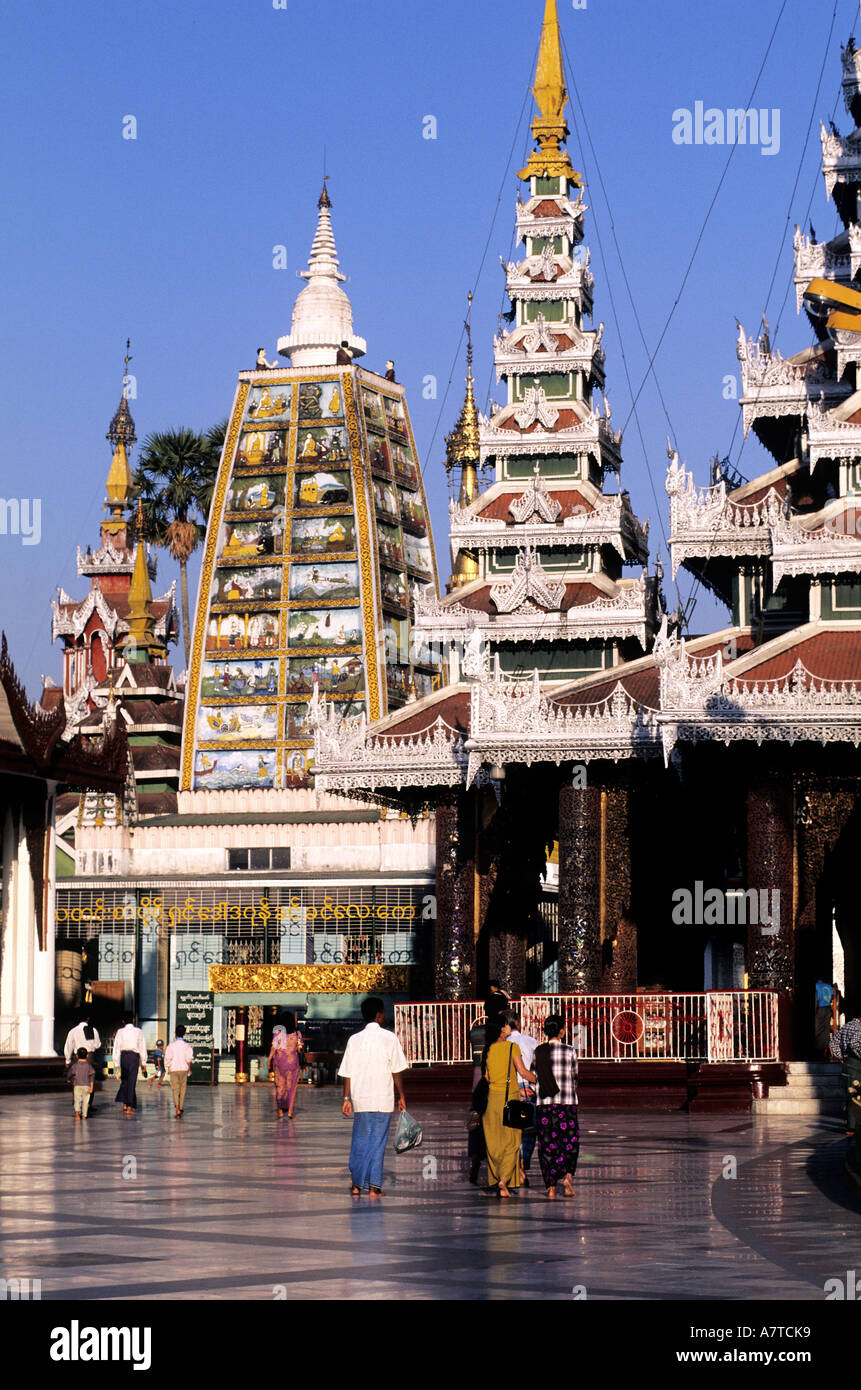 Myanmar (Burma), Yangon Division, Yangon (Rangoon), Shwedagon pagoda ...