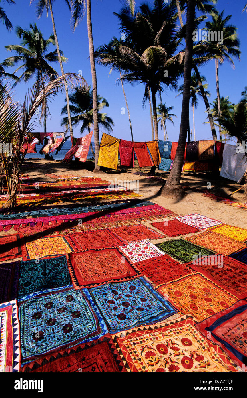 India, Goa State, flea market on Anjuna beach Stock Photo - Alamy