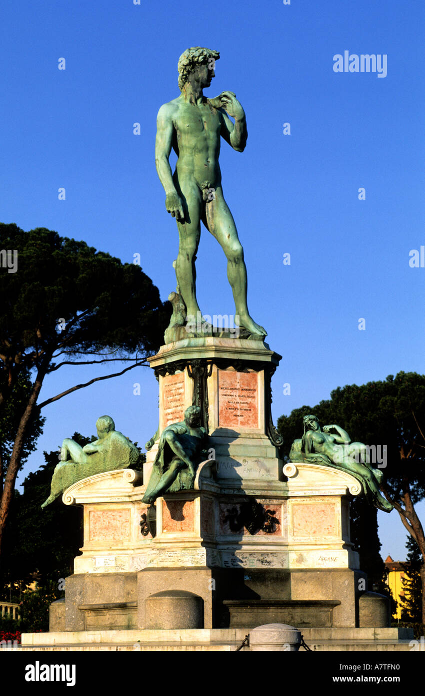 Michelangelos statue of david on piazzale michelangelo florence hi-res ...