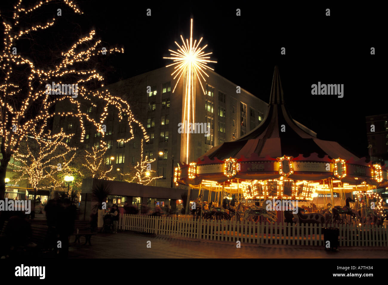 Westlake center tree hi-res stock photography and images - Alamy