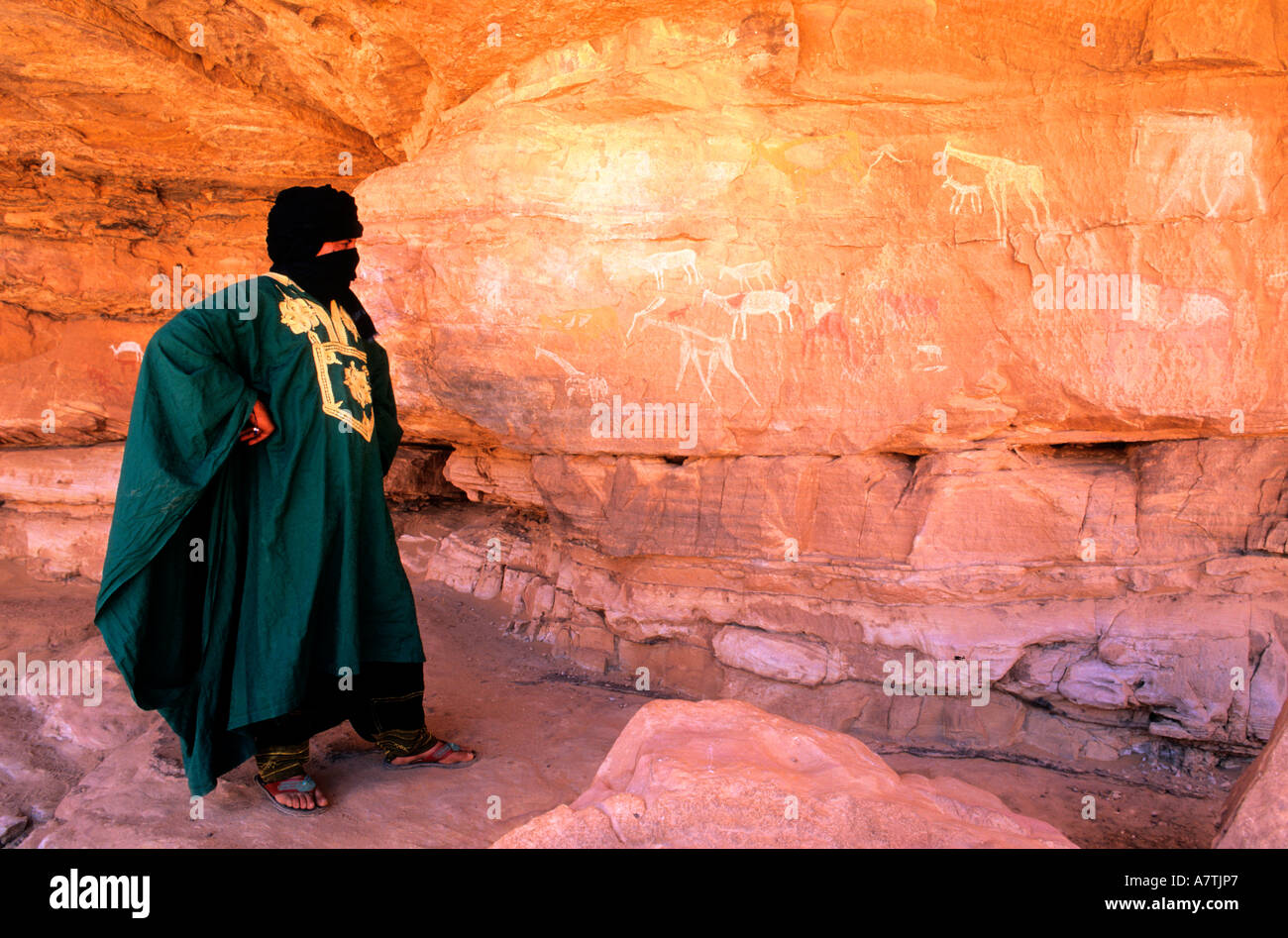 Libya, the Sahara, Akakus massif, cave paintings in Oued Techouinet ...