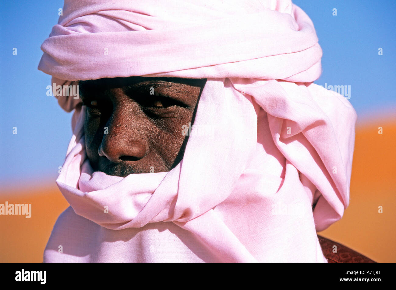 Libya, the Sahara, Tuareg face Stock Photo - Alamy
