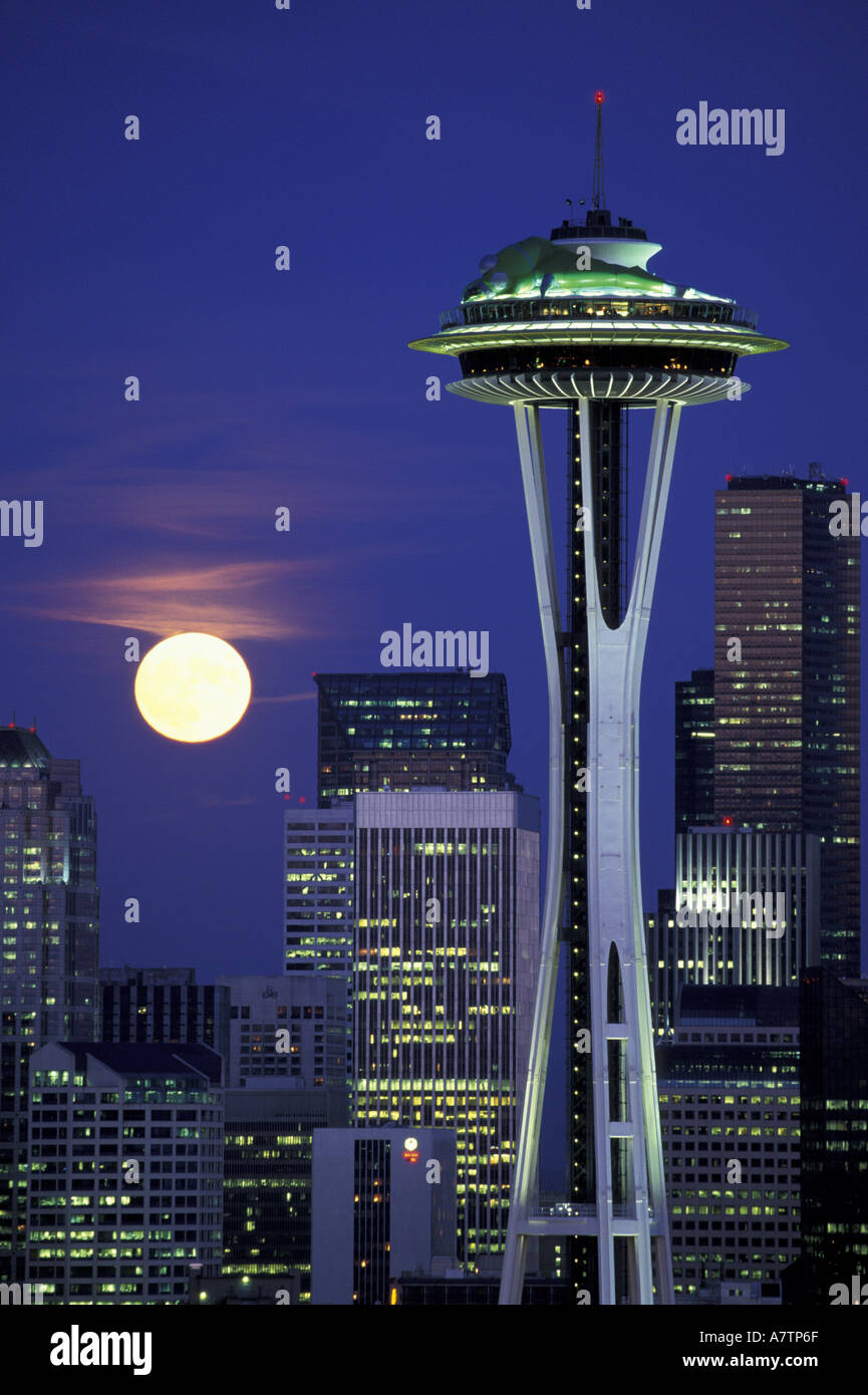 USA, WA, Seattle, Space Needle. Full moon Stock Photo - Alamy