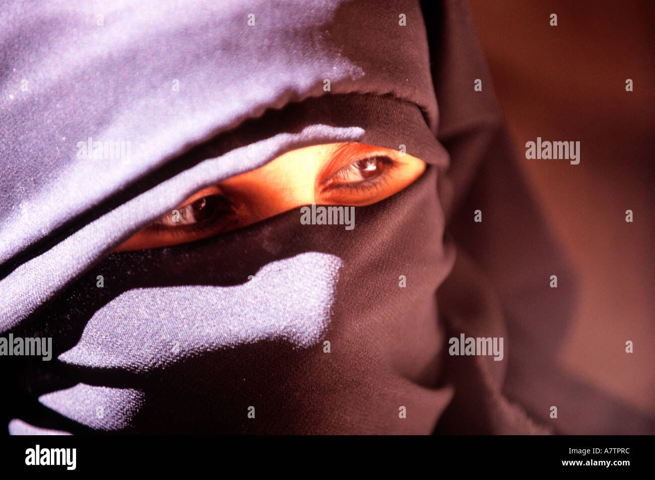 Veiled woman black hi-res stock photography and images - Alamy