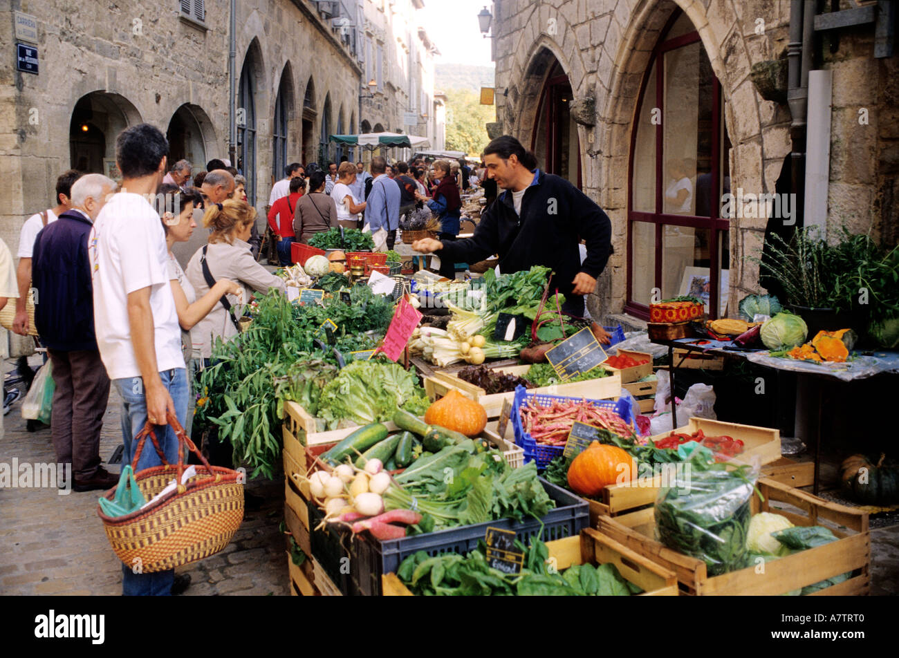 Saint antonin noble val market hi-res stock photography and images - Alamy