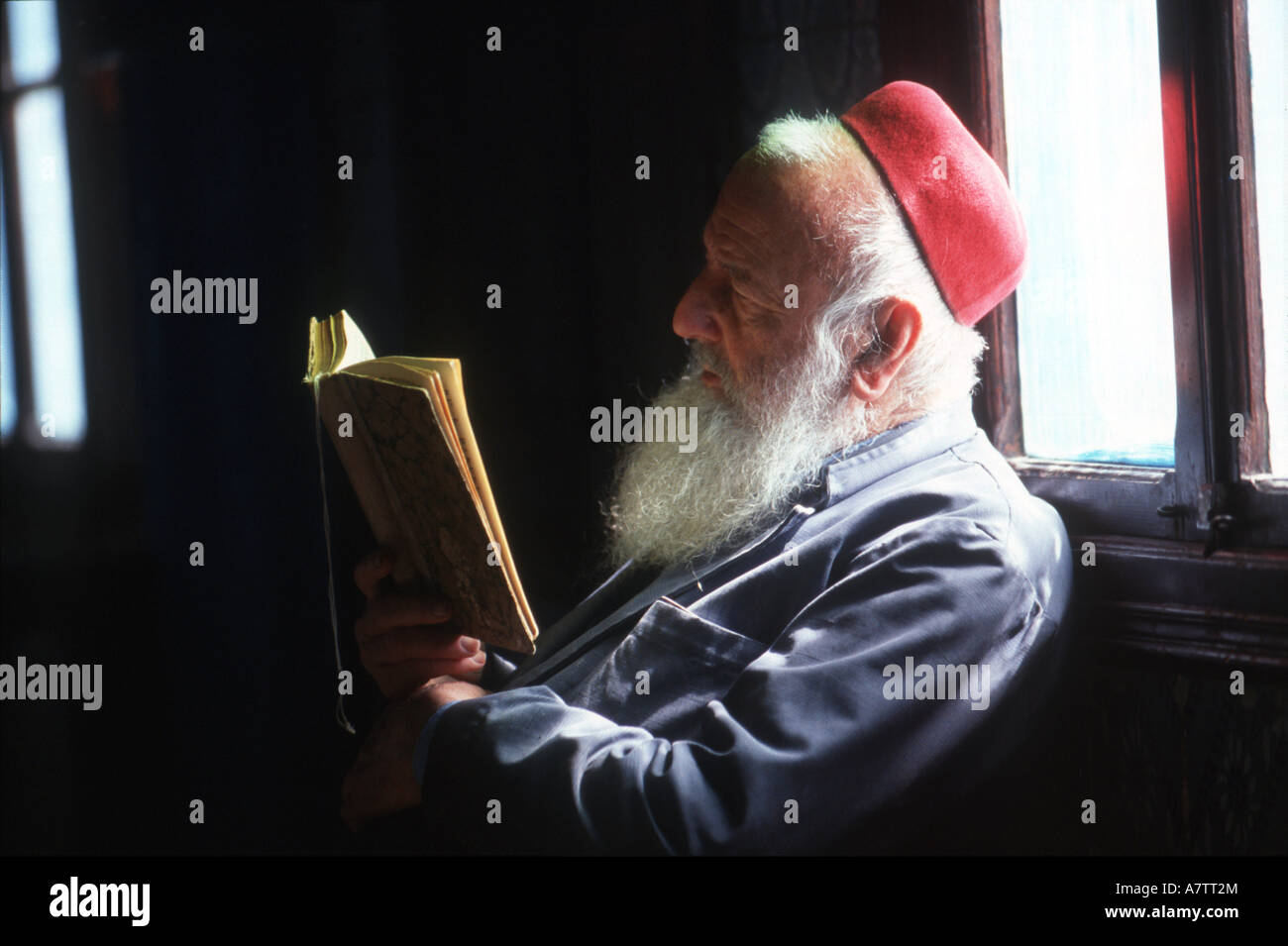 Religious publication hi-res stock photography and images - Alamy