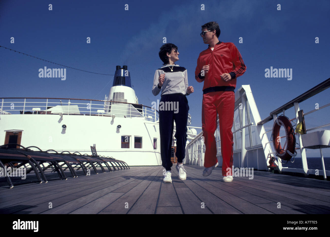 Cruise deck jog hi-res stock photography and images - Alamy