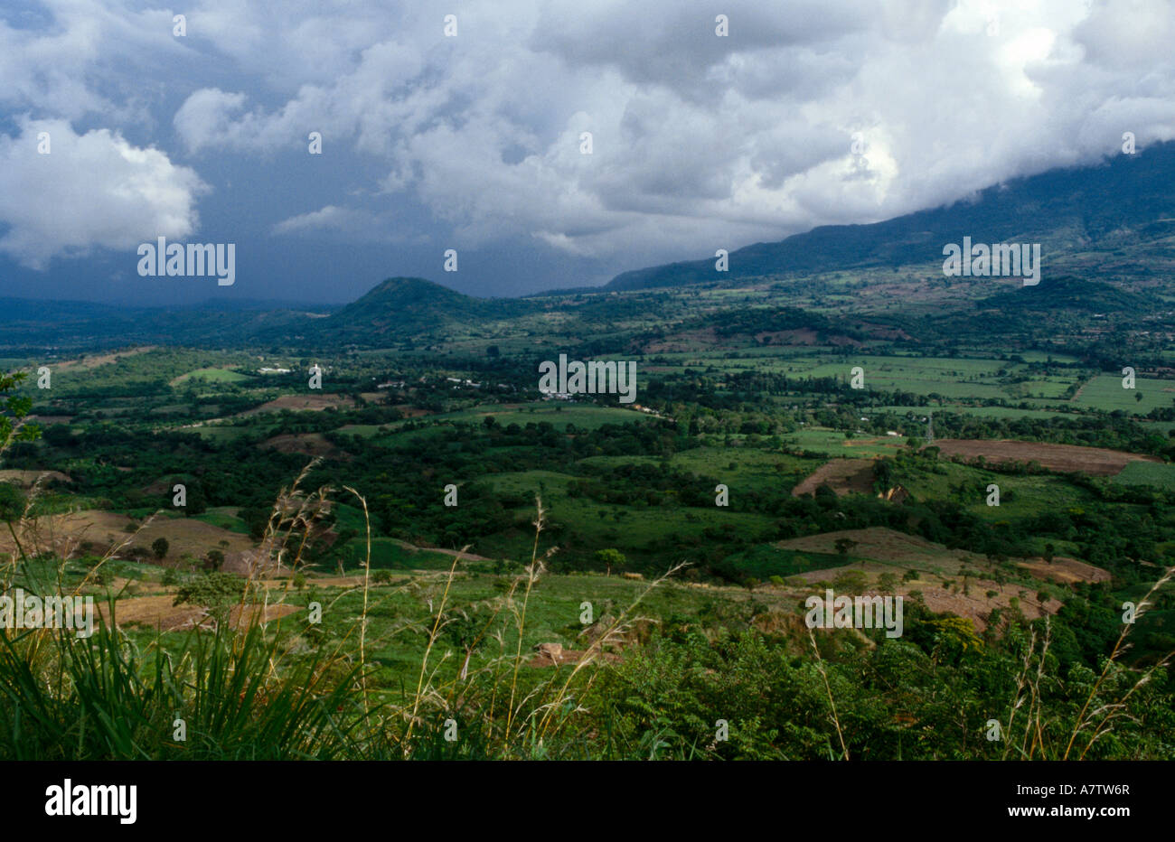 Overcast sky above valley hi-res stock photography and images - Alamy