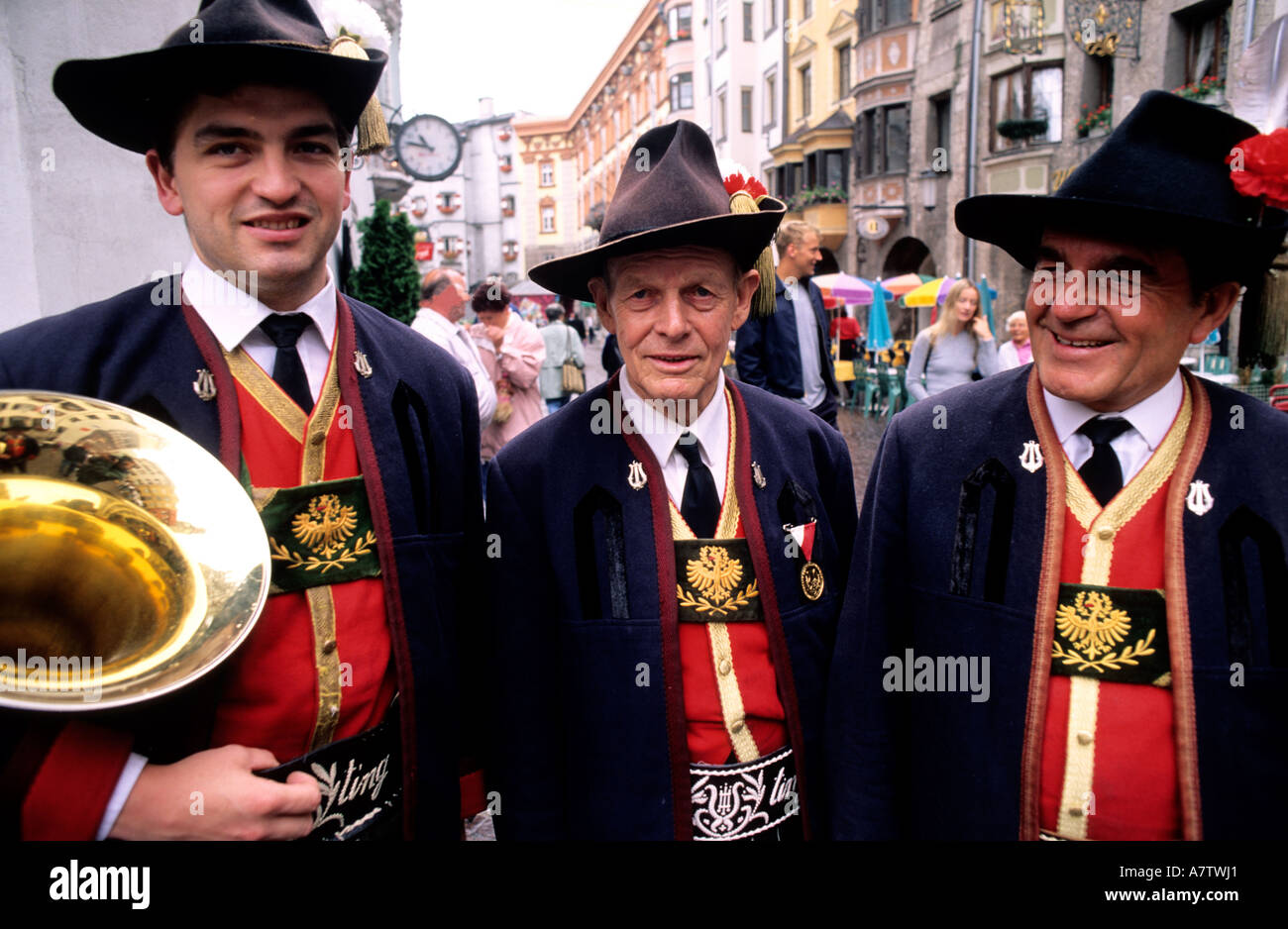 Austrian folk costume hi-res stock photography and images - Alamy