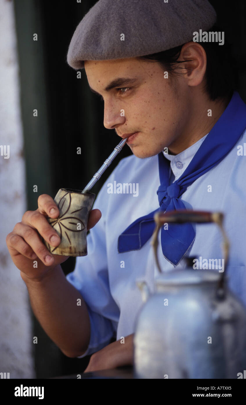 Gaucho drinking mate hi-res stock photography and images - Alamy