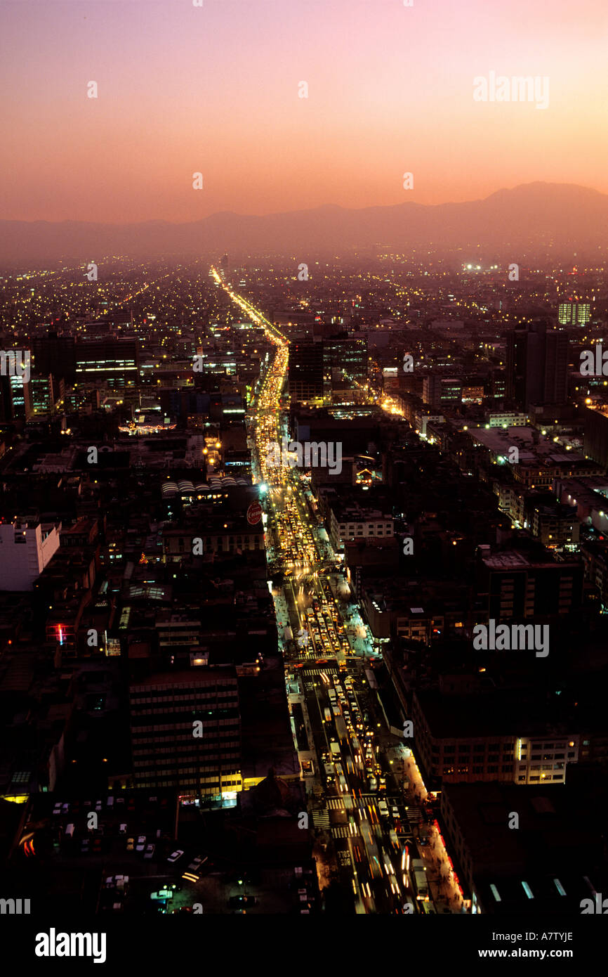 Avenida reforma hi-res stock photography and images - Alamy