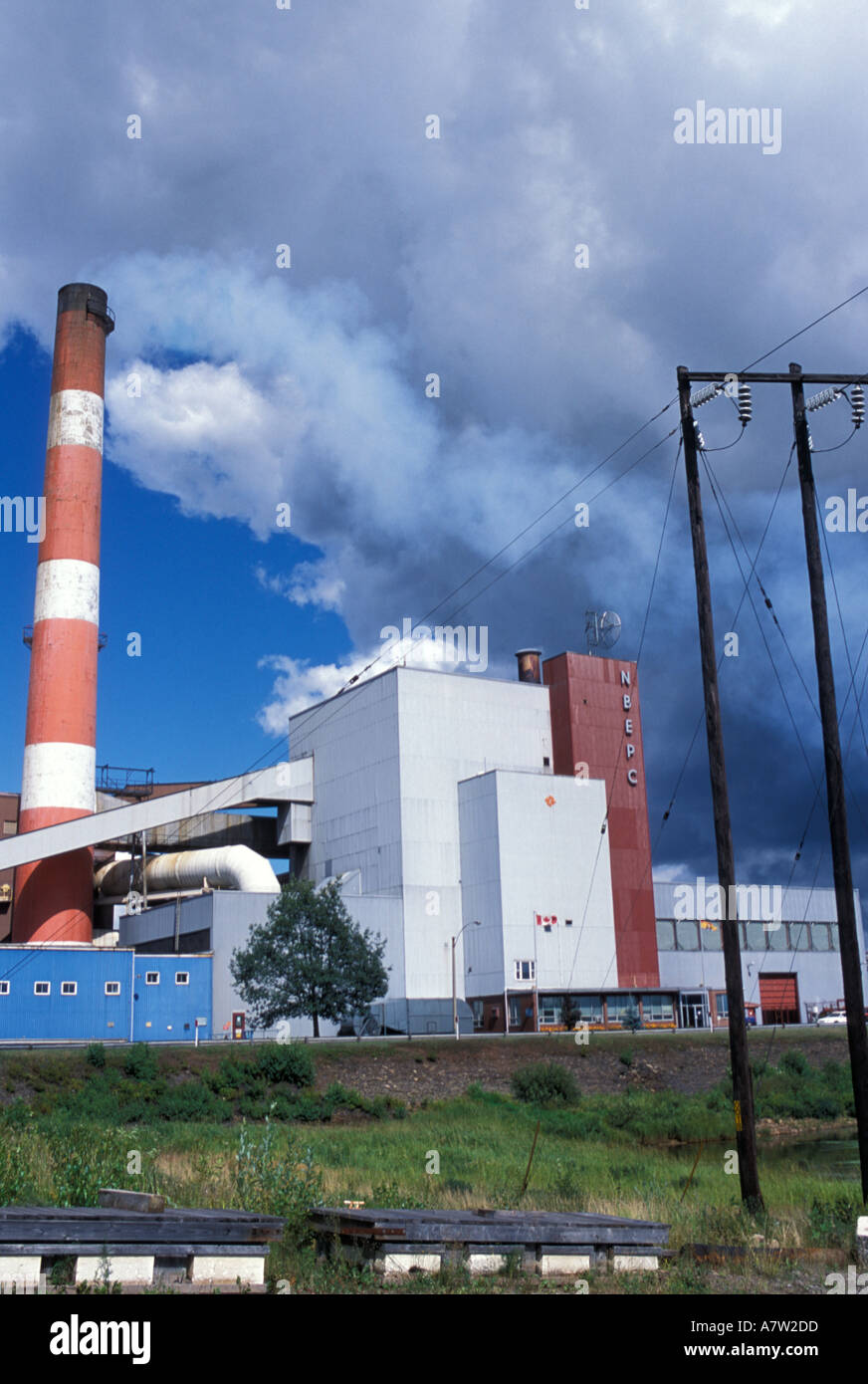 Grand lake power generating plant hi-res stock photography and images ...
