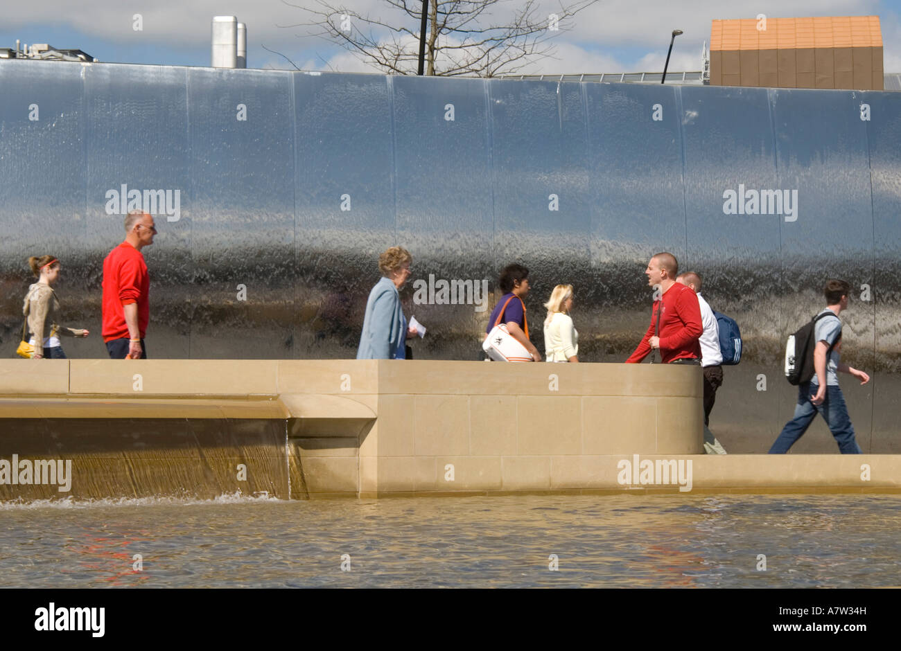 Sheffield Station Water Feature UK Stock Photo - Alamy