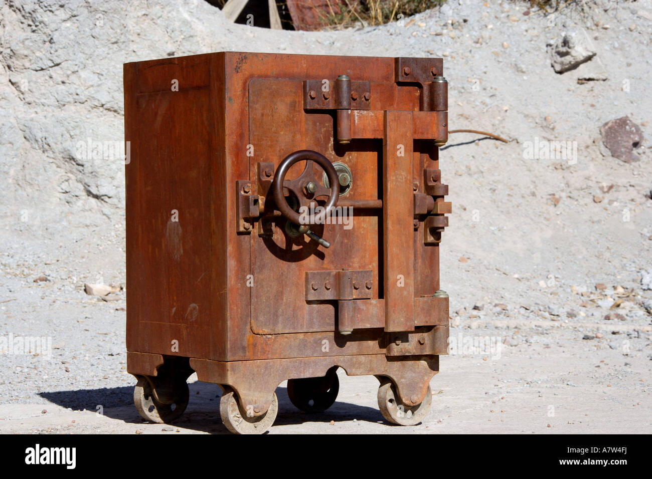 Old fashioned safe hi-res stock photography and images - Alamy
