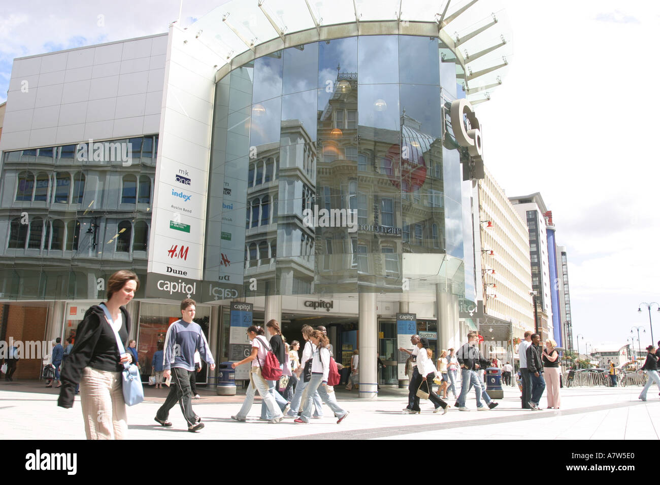 Capitol shopping centre queen street hi-res stock photography and ...