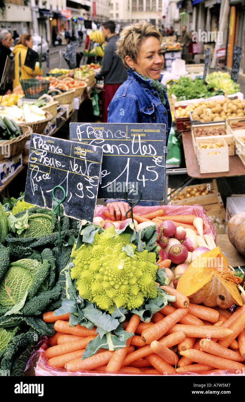 Paris aligre food hi-res stock photography and images - Alamy
