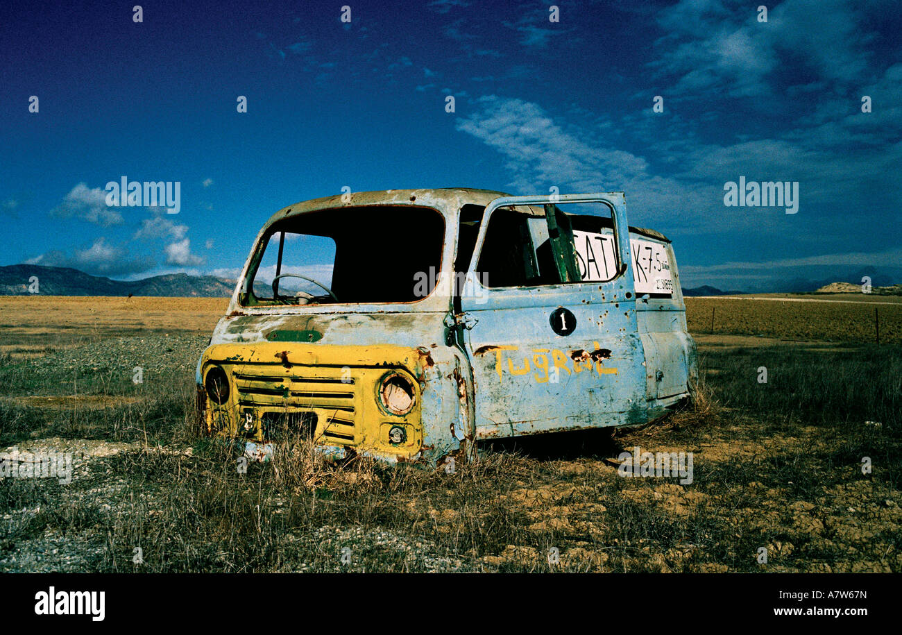 Old van hi-res stock photography and images - Alamy