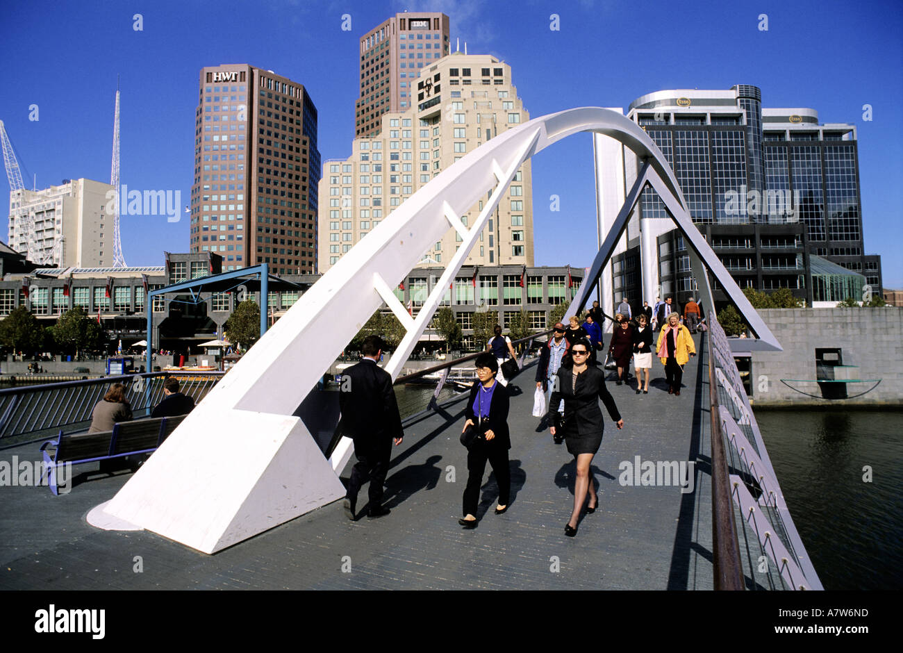 Australia, Victoria, Melbourne, Yarra River bridge Stock Photo - Alamy