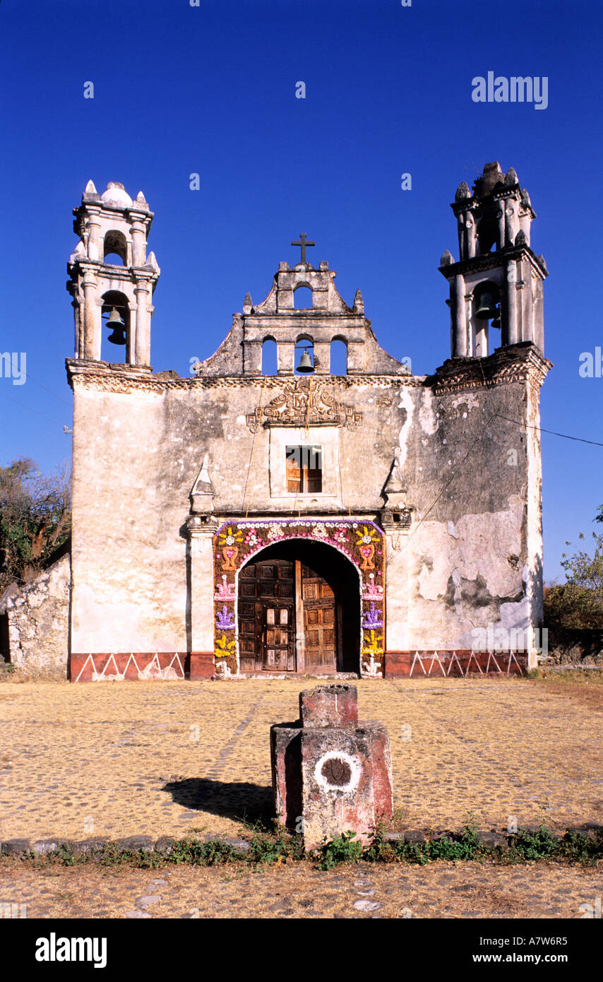 Mexico, state of Morelos, Tlayacapan, small church decorated during the ...