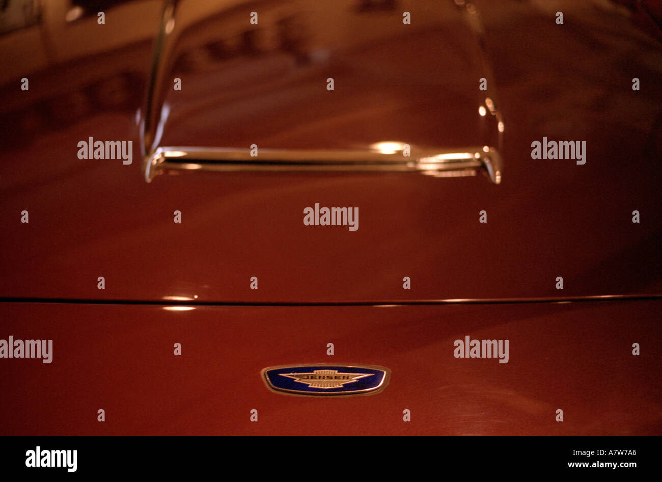 Classic car badge jensen hi-res stock photography and images - Alamy