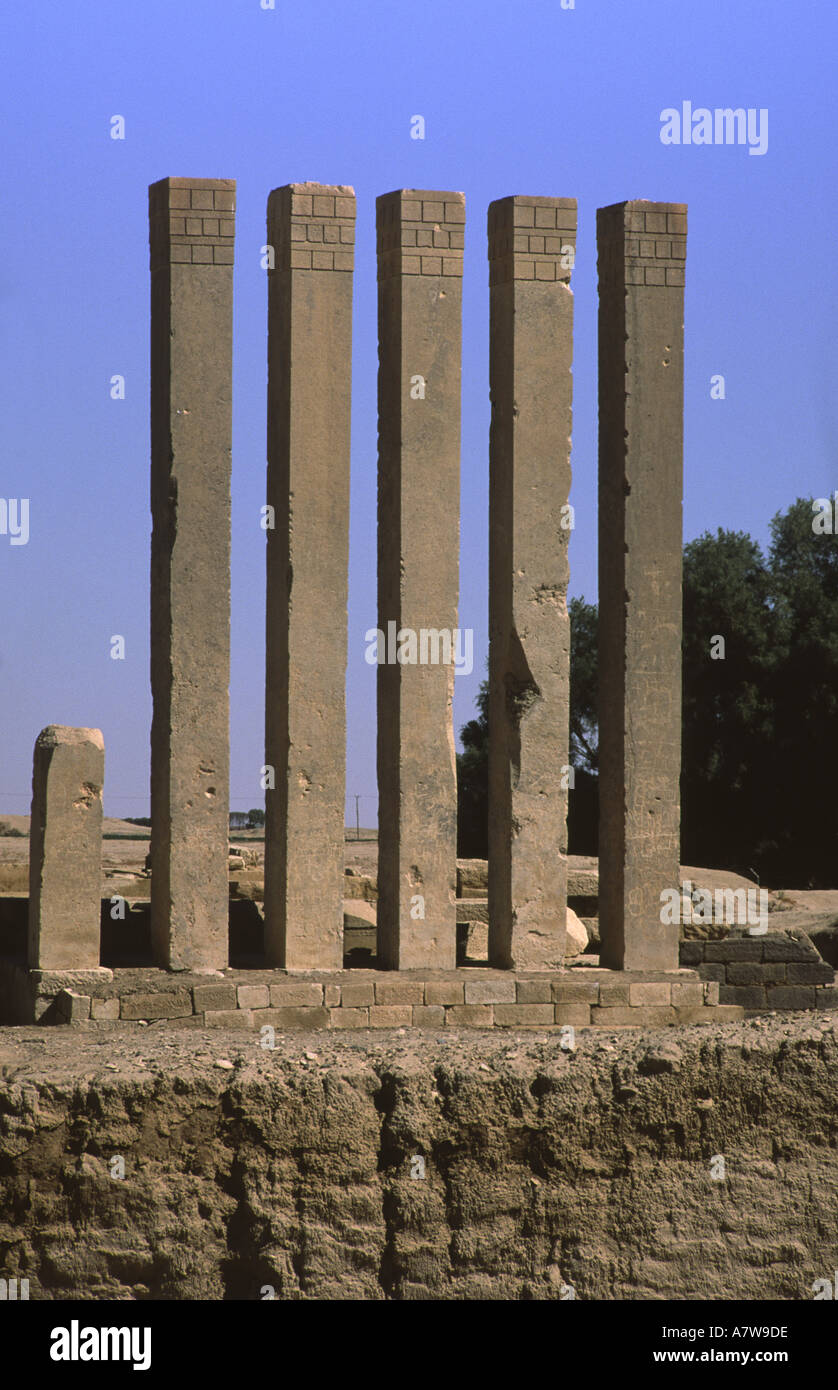 Baran temple Monument Marib Yemen Stock Photo - Alamy