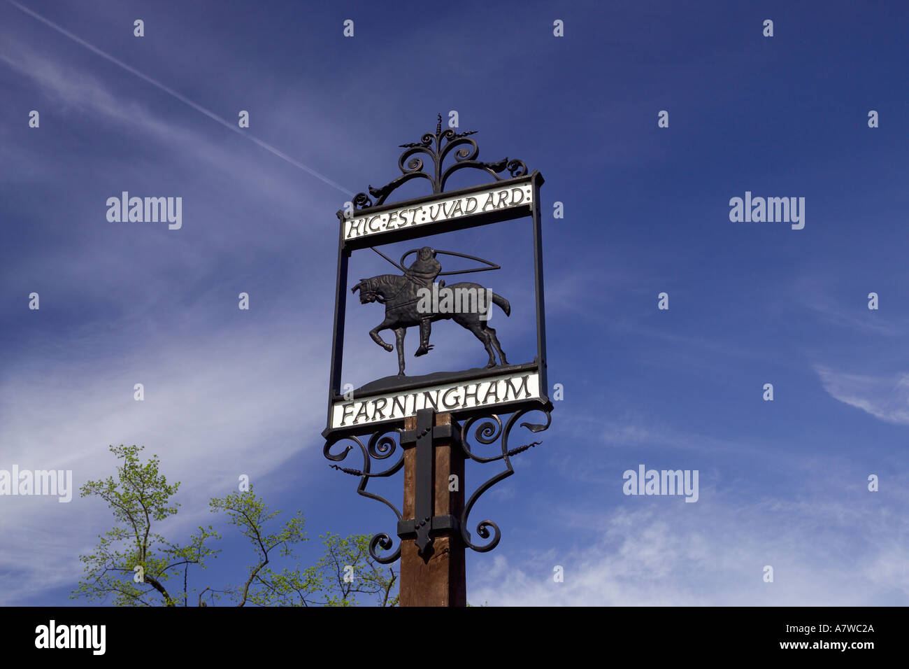 Farningham village sign kent hi-res stock photography and images - Alamy