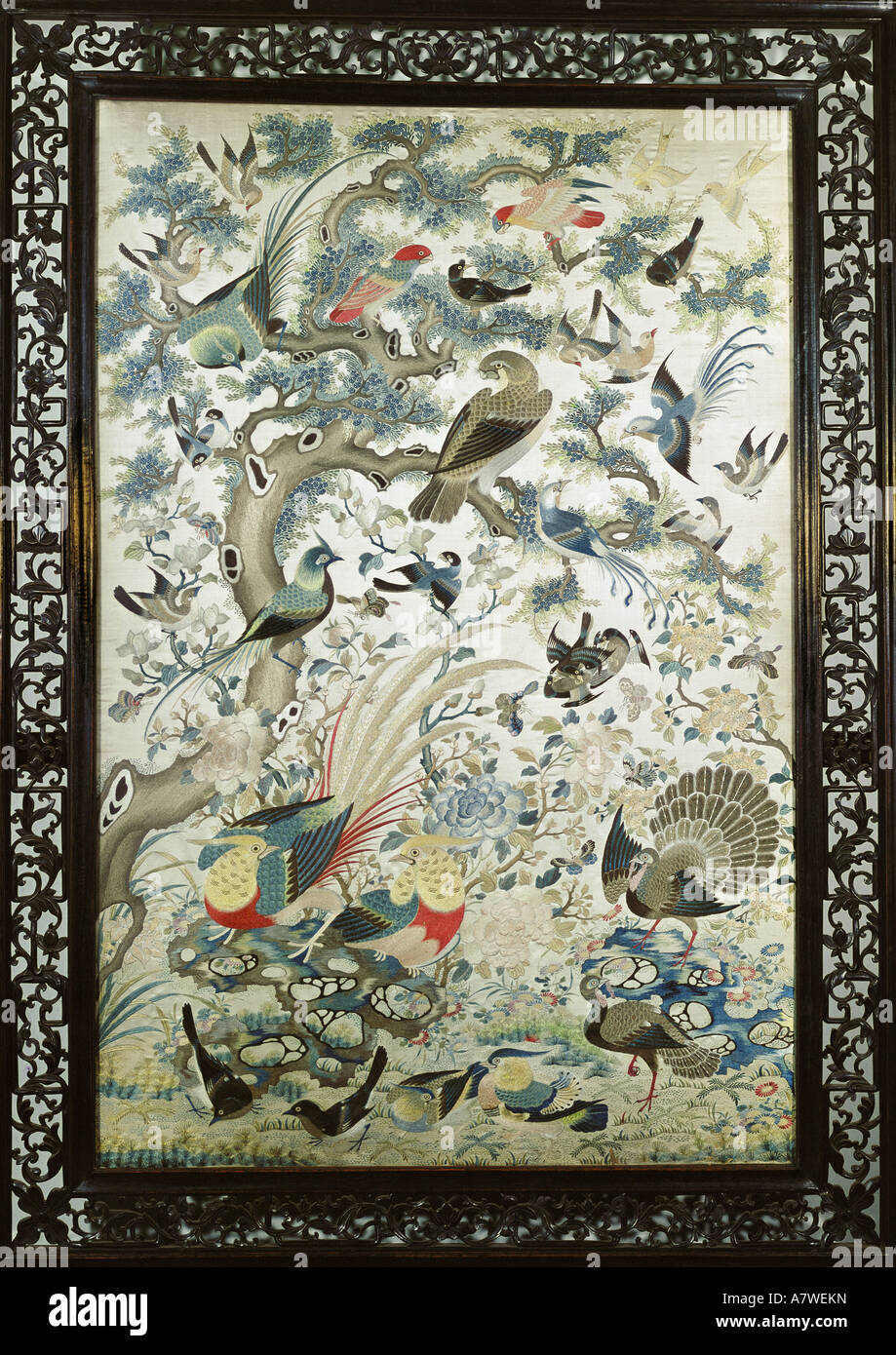 Silk embroidery hi-res stock photography and images - Alamy