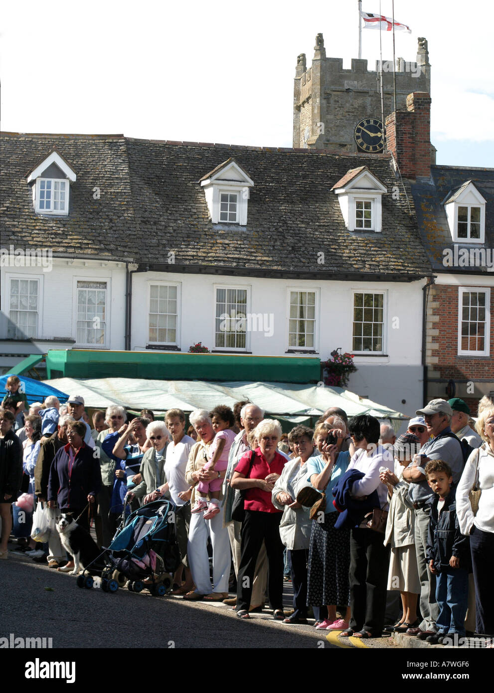Highworth wiltshire england market square hi-res stock photography and ...