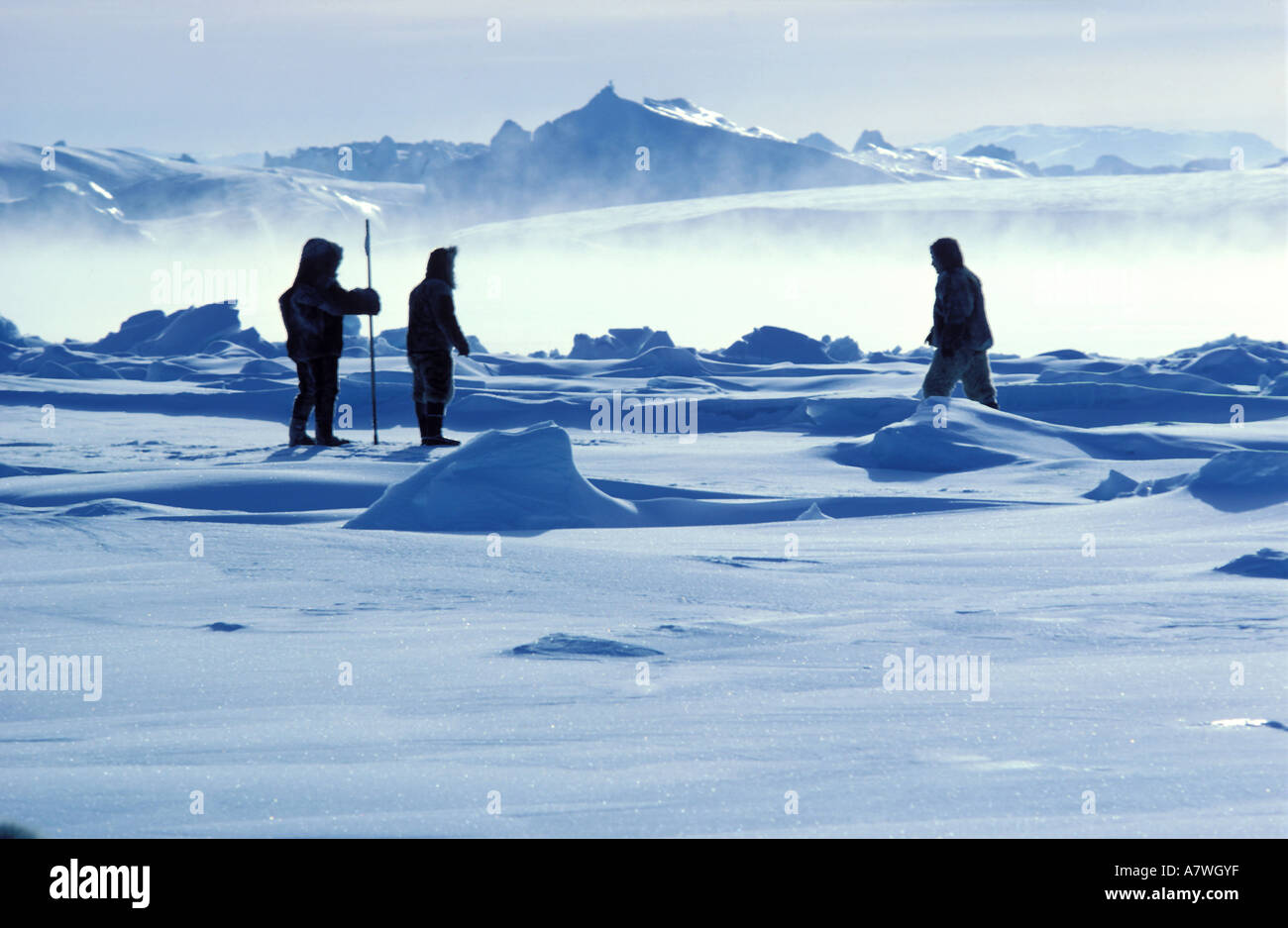 Inuits greenland hi-res stock photography and images - Alamy