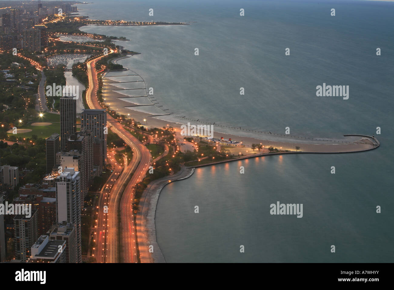 The Strand hook of North Avenue Beach on Lakeshore Drive, Chicago ...