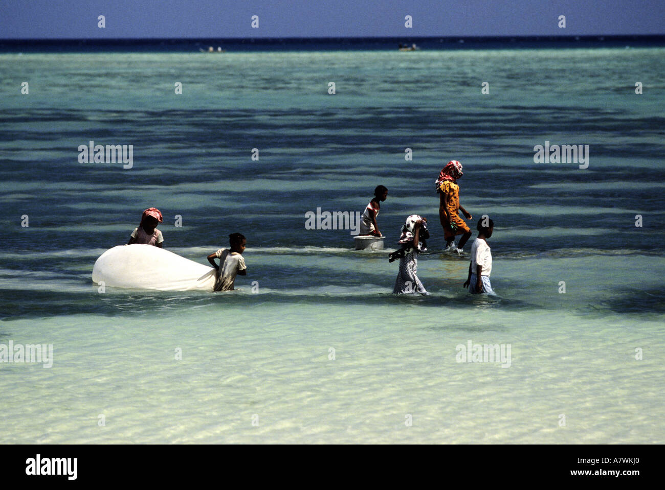 Comoros fishing hi-res stock photography and images - Alamy