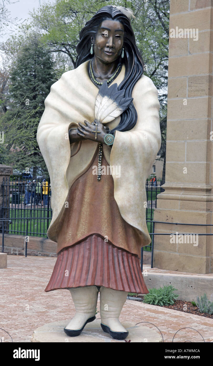 Saint kateri tekakwitha hi-res stock photography and images - Alamy