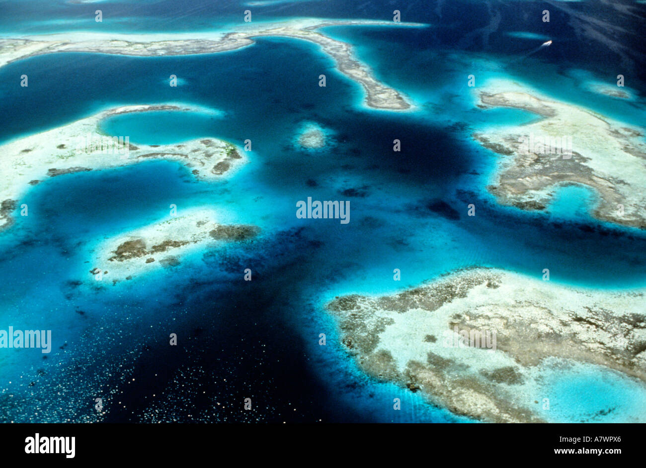 Los roques venezuela aerial view hi-res stock photography and images ...
