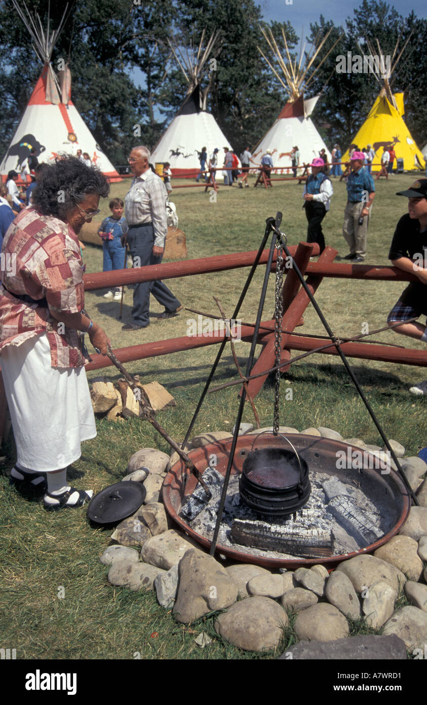 Aboriginal canadians hi-res stock photography and images - Alamy