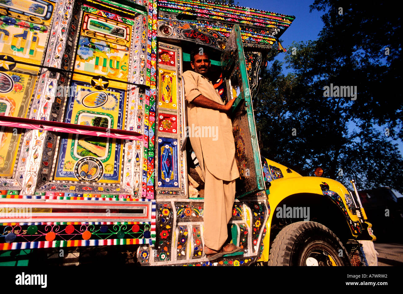 Pakistani and driver hi-res stock photography and images - Alamy