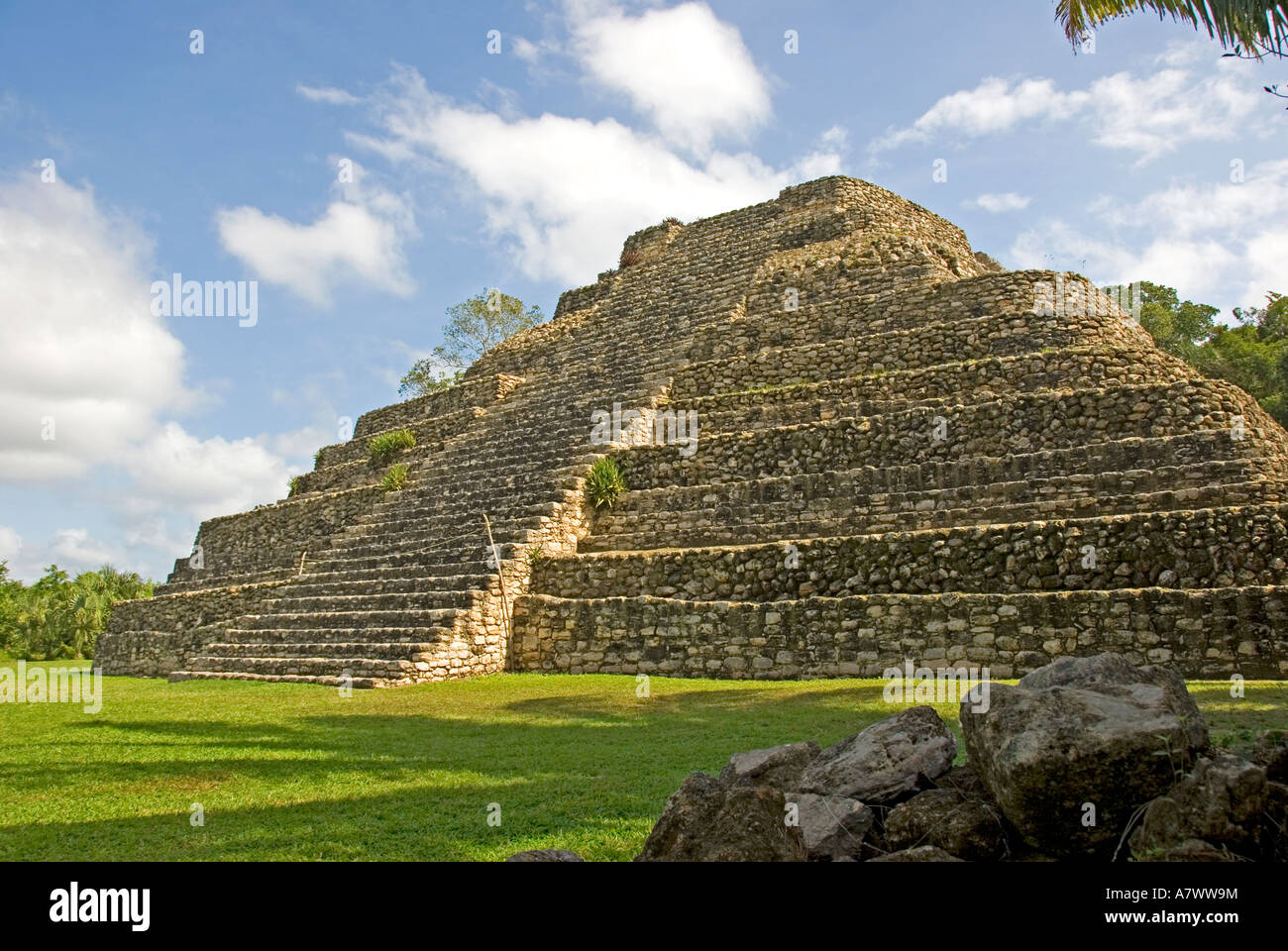 Costa Maya Mexico Chacchoben Mayan Temple Pyramid Edifice 24 Stock ...