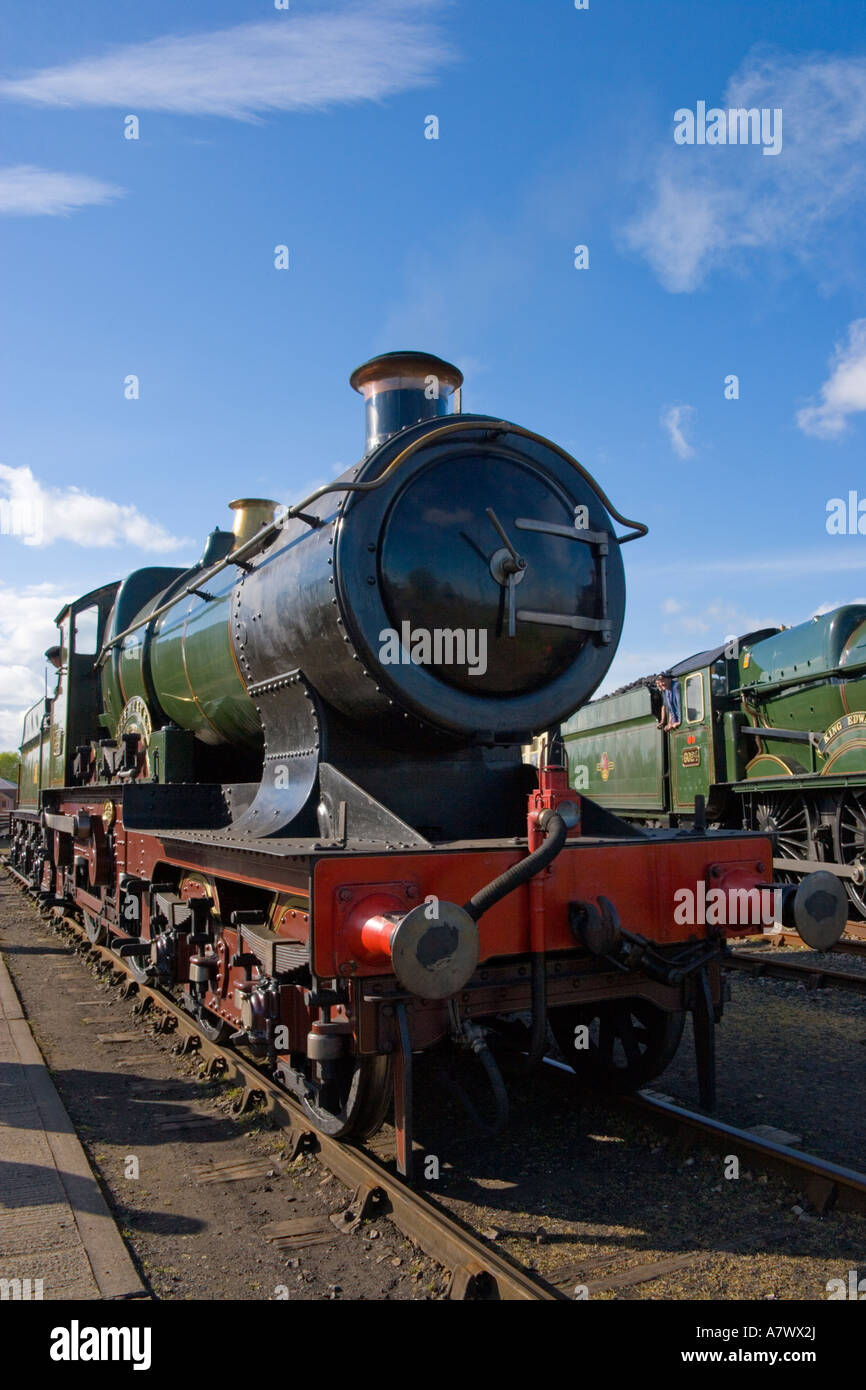 Vintage Great Western Railway steam train at Didcot Railway Centre May ...