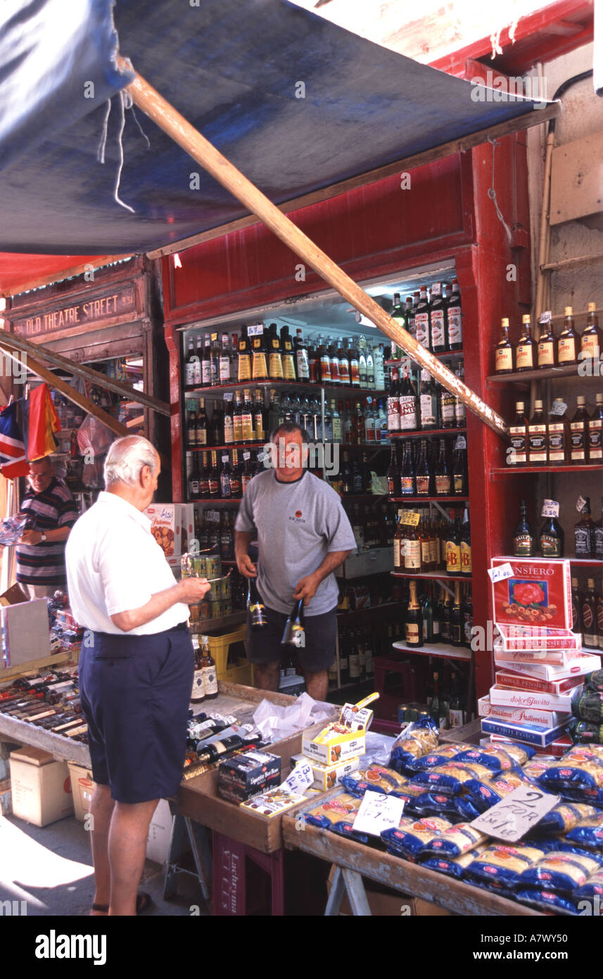 MALTA A shop off Merchant Street in Valletta Stock Photo - Alamy