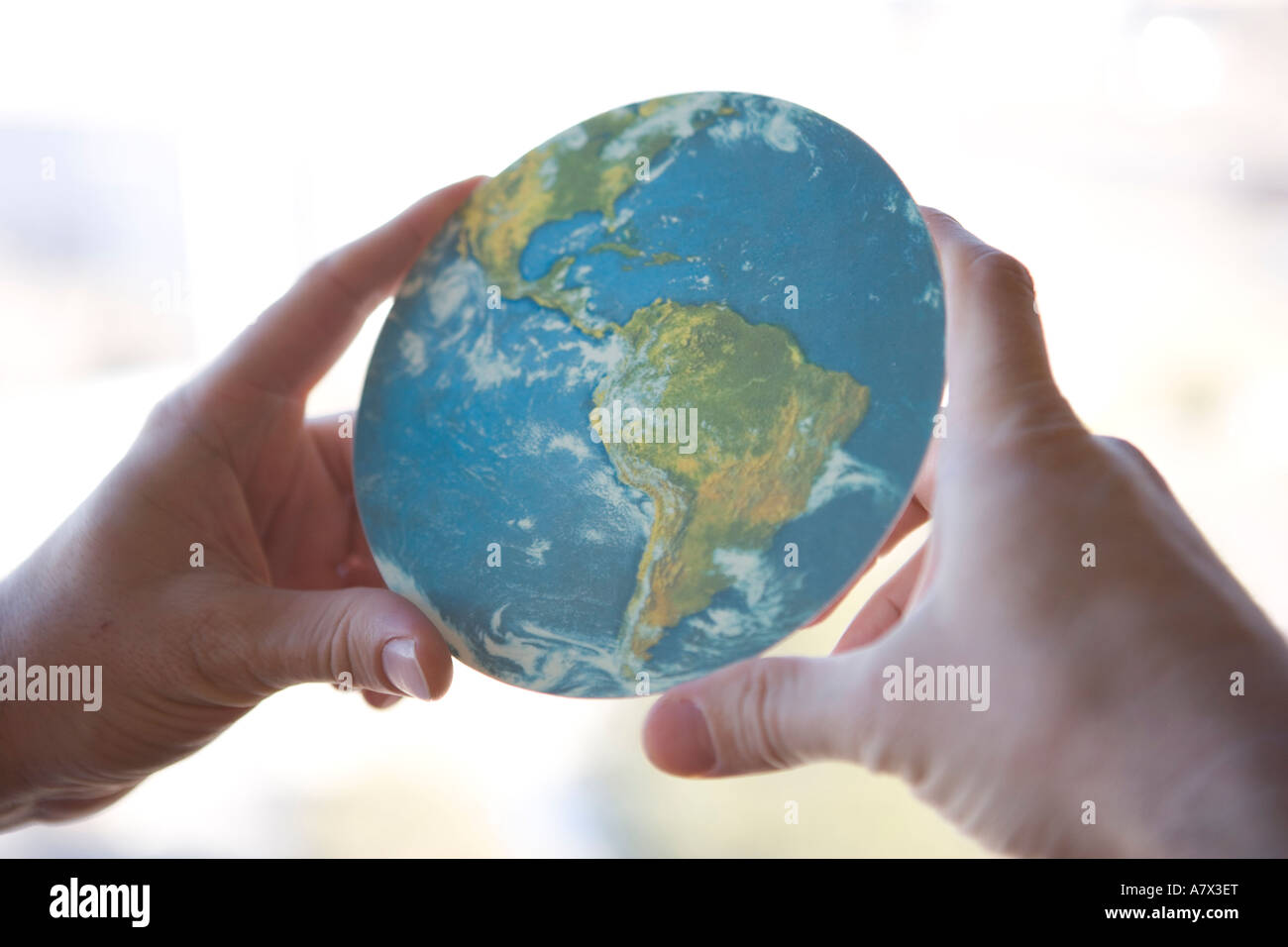 hands holding planet earth Stock Photo - Alamy