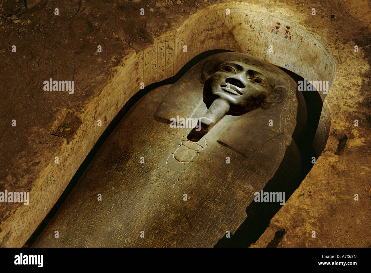 Colossal stone hi-res stock photography and images - Alamy