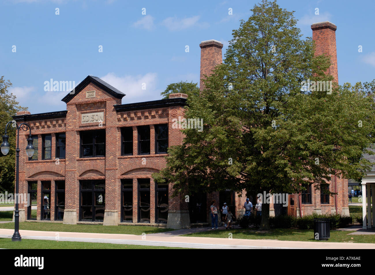 Edison electric illuminating station hi-res stock photography and ...